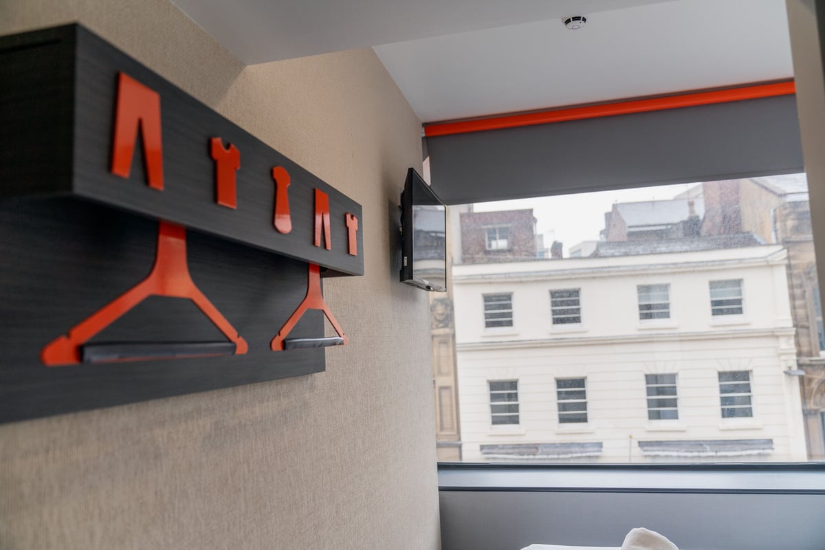 easyHotel Liverpool City Centre | Book Direct £⬇️ | easyHotel