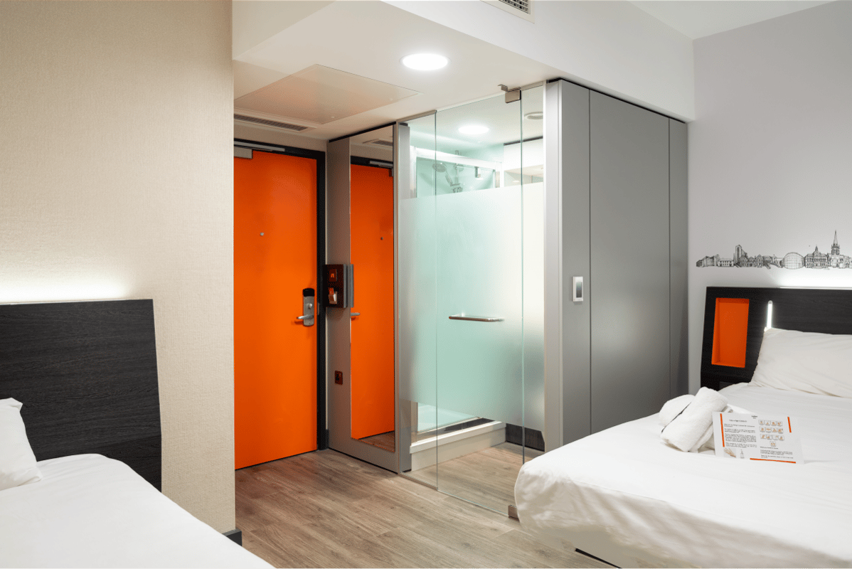 easyHotel Ipswich Town Centre | Book Direct £⬇️ | easyHotel