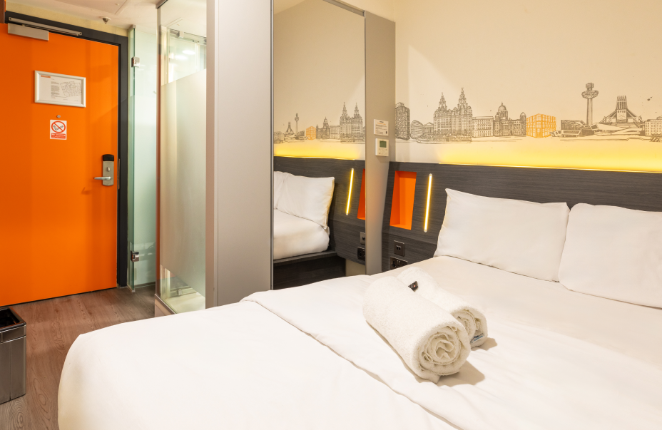 easyHotel Liverpool City Centre | Book Direct £⬇️ | easyHotel
