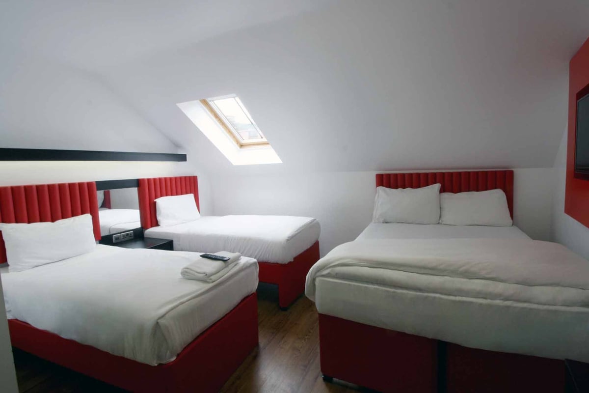 easyHotel Newcastle City Centre | Book Direct £⬇️ | easyHotel