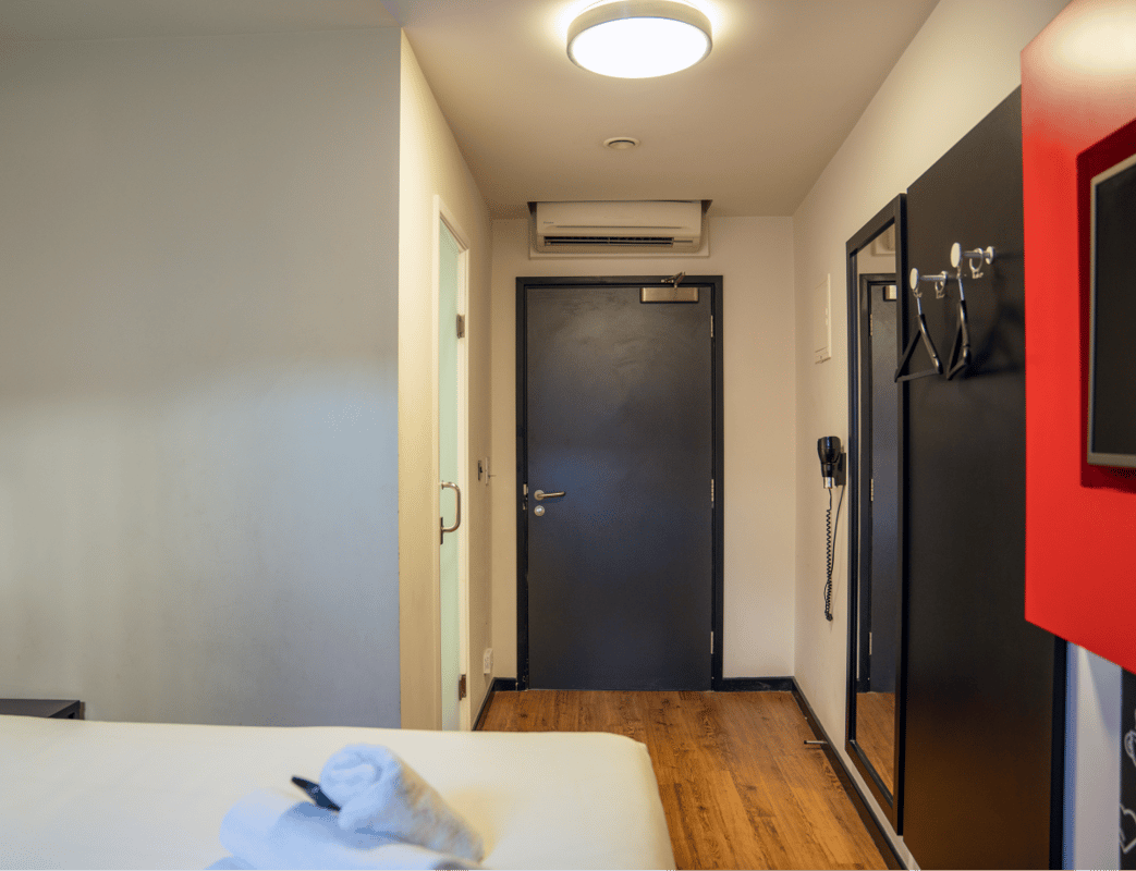 easyHotel Newcastle City Centre | Book Direct £⬇️ | easyHotel