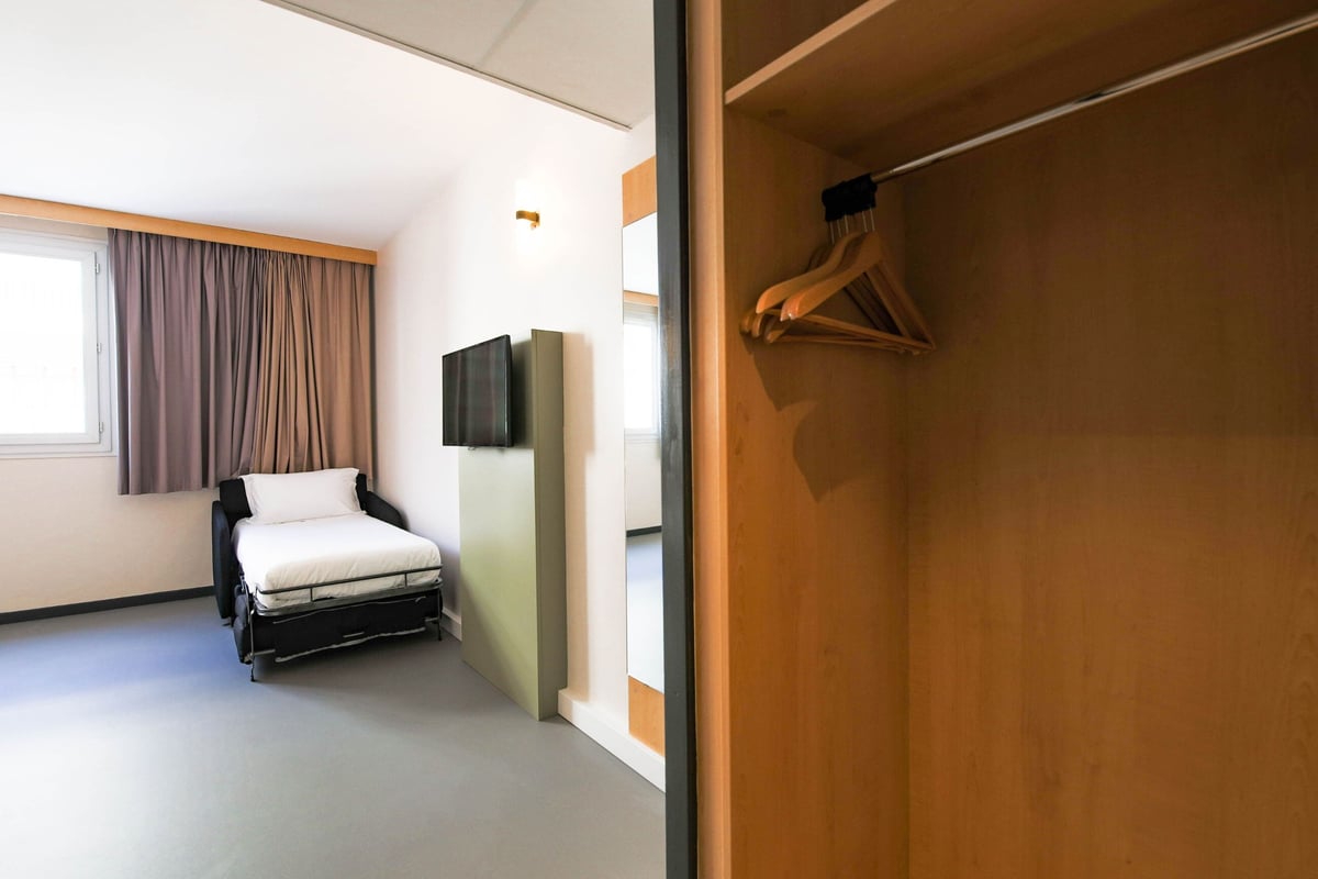 easyHotel Nice Old Town | Book Direct £⬇️ | easyHotel
