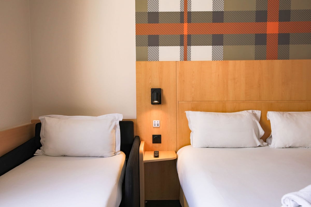 easyHotel Nice Old Town | Book Direct £⬇️ | easyHotel