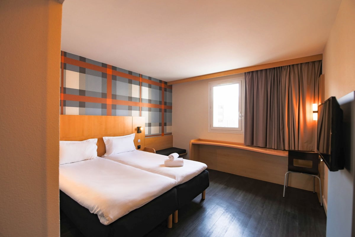 easyHotel Nice Old Town | Book Direct £⬇️ | easyHotel