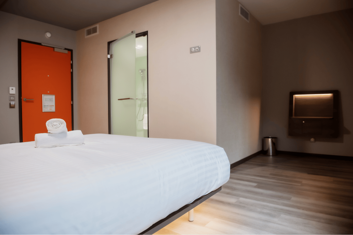 easyHotel Paris Nord Aubervilliers | Book Direct £⬇️ | easyHotel