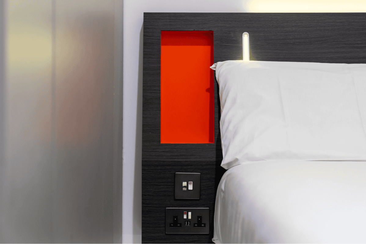 easyHotel Sheffield City Centre | Book Direct £⬇️ | easyHotel