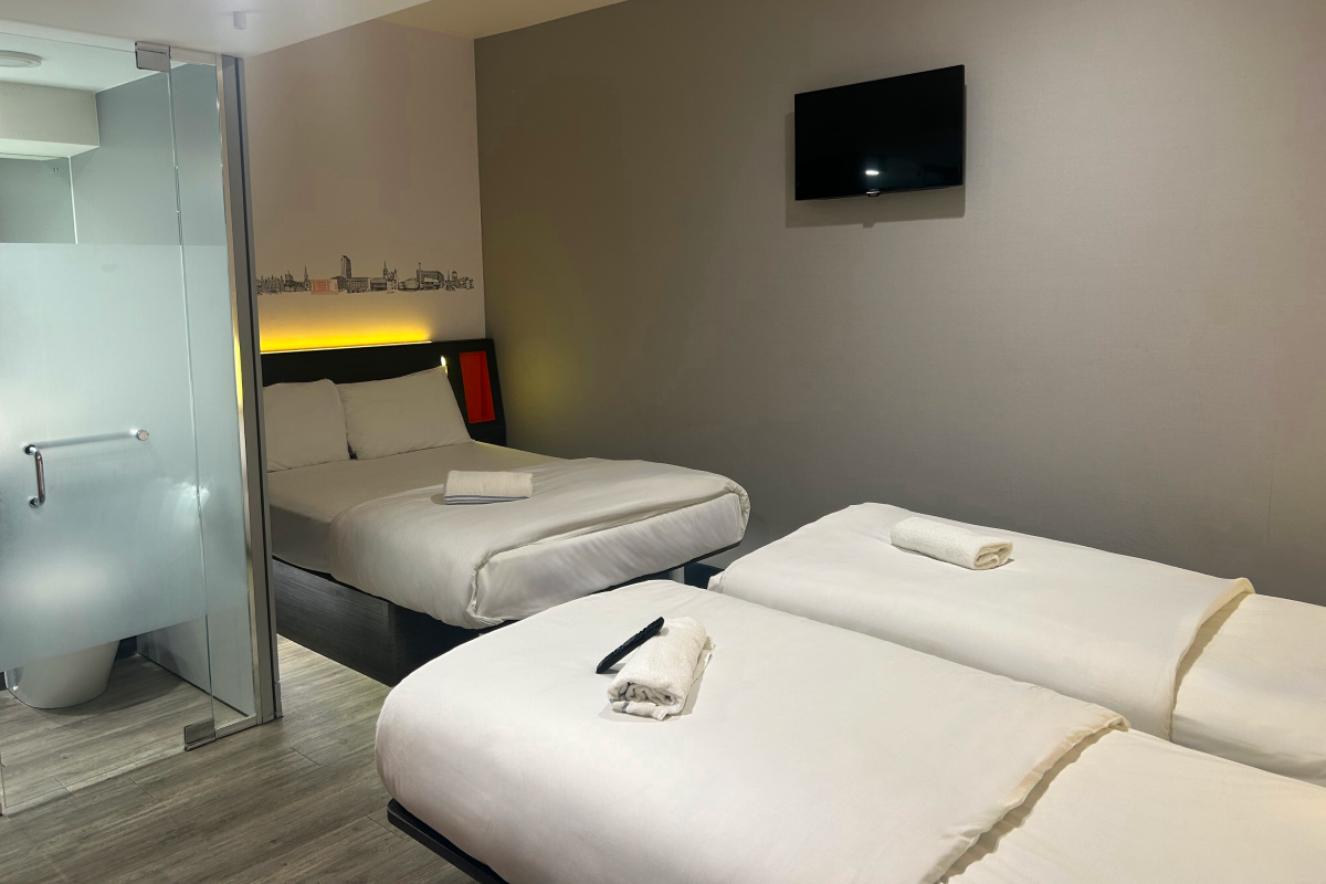 easyHotel Sheffield City Centre | Book Direct £⬇️ | easyHotel