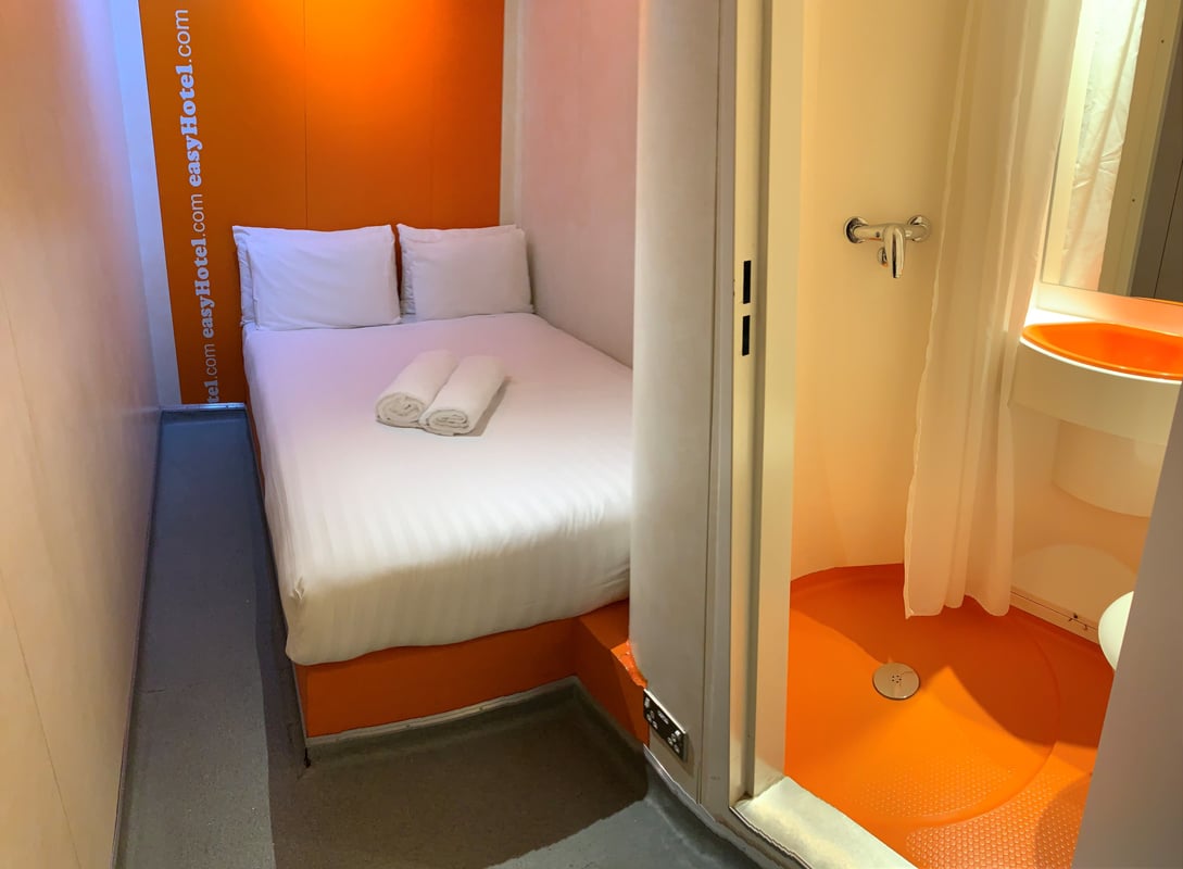 easyHotel London South Kensington | Book Direct £⬇️ | easyHotel